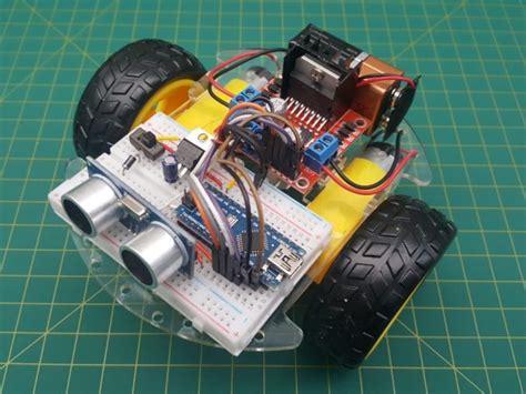 Robô Básico Controlado Via Bluetooth Por Smartphone