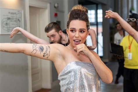 Lisa Van Rossem Zus Van Metejoor Is Biseksueel Maar Ik Kan Me Een Liefdesbreuk Niet