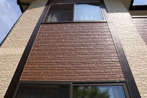 ツートンカラーでおすすめの色の組み合わせは 岡山市の外壁塗装屋根塗装家具塗装はTOTAL PAINTING株式会社にお任せください