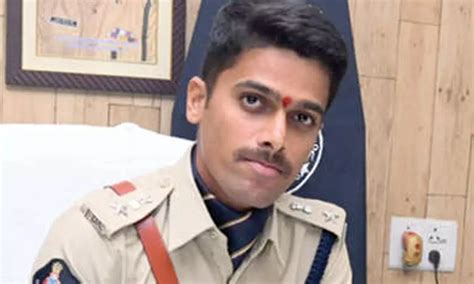 Srikakulam Maheswar Reddy Takes Charge As New Sp