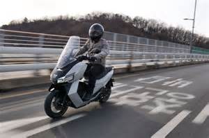 대동 보급형 전기스쿠터·리무진 골프카트로 승부수 아시아경제