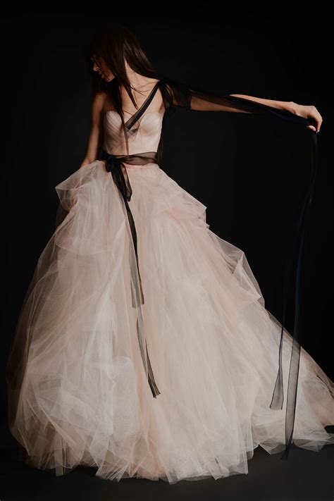 New Vera Wang Wedding Dresses