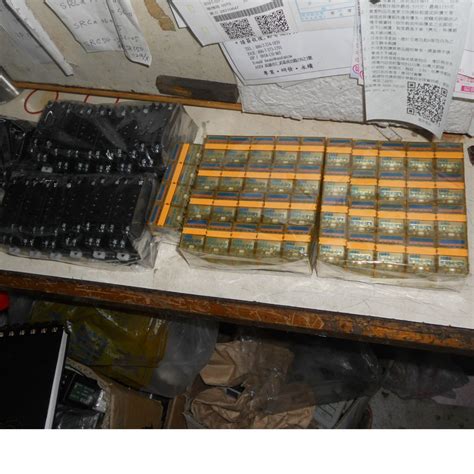 日本idec和泉繼電器ru2s Nf A220 Ru2s C A200 Ru2s C D24 2極 Sm2s 05d底座 蝦皮購物