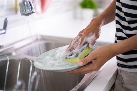 Step Away From That Sponge This Is The Best Way To Clean Your Dishes Cnn