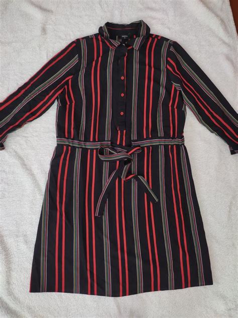 Сукню — ціна 120 грн у каталозі Короткі сукні Купити жіночі речі за доступною ціною на Шафі