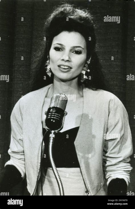 Fran Drescher Hi Res Stock Photography And Images Alamy