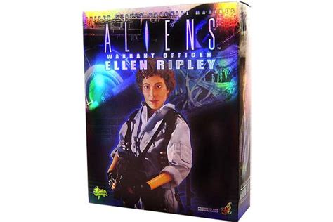 Hot Toys Alien Movie Masterpiece Ellen Ripley Warrant Officer