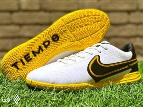 قیمت و خرید کفش فوتسال نایک تمپو لجند ۹ سفید لوزی🔶