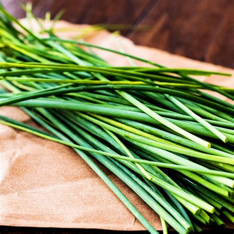 Семена за лучена трева (див лук) - olele.bg