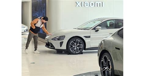 Радио Китай Коментари за „свръхпроизводство“ на Китай в сферата на зелените технологии са