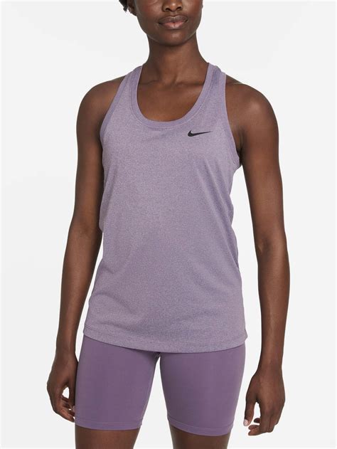 Python 3x How To Trim And Center An Object On The Canvas Keeping The Background Stack Overflow