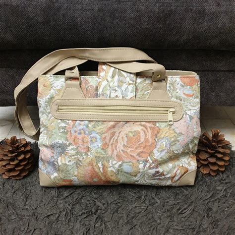 کمدا قیمت و خرید کیف اسپرت خارجی خاص سایز 36در27 رنگ کرمی