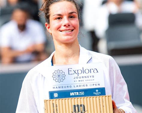 Fantastic Lois Boisson Conquers Her Maiden Title Highlights Hamburg