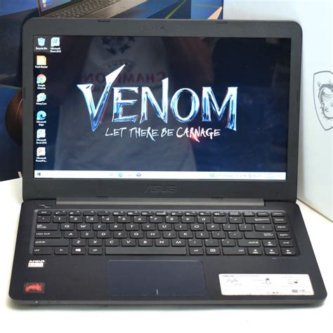 Jual Laptop Asus Vivobook E E Wa Amd E Bekas Jual Beli Laptop Kamera Bekas Service