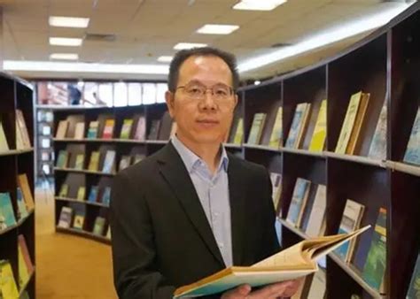 电子科技大学领导班子调整 “杰青”胡俊任校长 环科频道 财新网