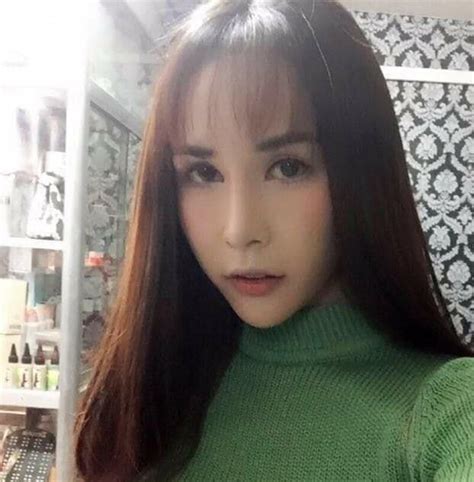 ក្រុម កំប្លែងយក្សភ្លោះ Added A ក្រុម កំប្លែងយក្សភ្លោះ