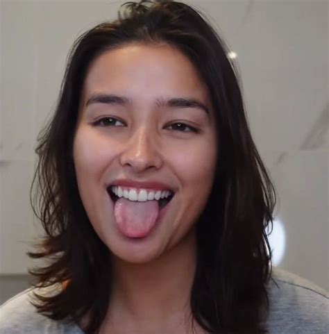 Pin By Poppyvoughthall On Liza Soberano Liza Soberano Quick