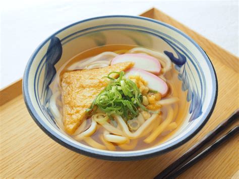 おいしいうどんの秘訣はゆで方にあり種類からゆで時間まで徹底解説 macaroni