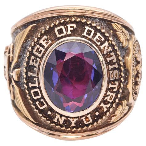 Vintage 10k Yellow Gold Lab Sapphire Nyu College Of Dentistry Class Of
