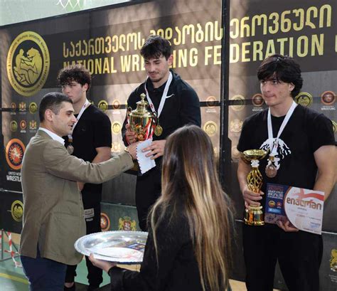 ოზურგეთის სპორტის სასახლეში ბერძნულ რომაულ ჭიდაობაში 20 წლამდე ასაკის ჭაბუკთა შორის საქართველოს