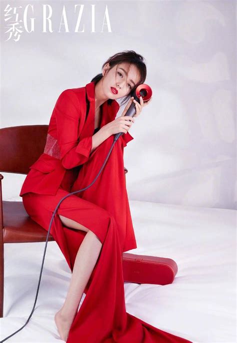 佟麗婭真是美到炸裂特別是紅色成熟優雅女人味十足 每日頭條