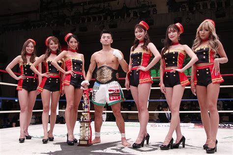 【krush】中島千博がダウンを奪って初防衛に成功、山本直樹がボディ合戦でko勝ち、6年ぶり復帰戦の麻央が真優に勝つ、フライ級2試合は大鹿統毅