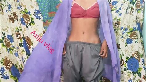 Hot Vlog New Village । Hot Bathing । Saree Hot Vlog Youtube