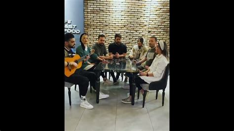 اجرای گروهی آهنگ دوباره دل هوای با تو بودن کرده آرش دلفان توسط یه اکیپ خوش صدا و درجه یک 😍👌🏻