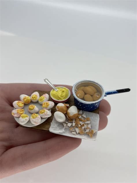 Mini Kitchen Table R Miniatures