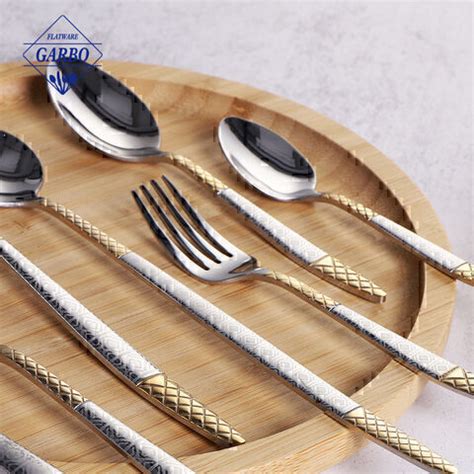 High End Stainless Steel Silverware Cutlery Set With Decorative Classic