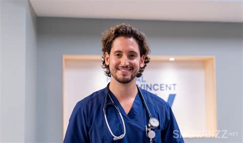 « Stat Une Scène Démotion Avec Lou Pascal Tremblay Coupée Au Montage