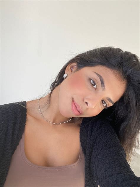 Pin De Victoria Silva En Junho