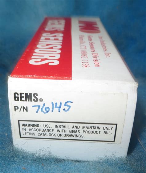NIB Gems LS Series Plastic Compact Side Mounted Type Ll Level Switch Integrity
