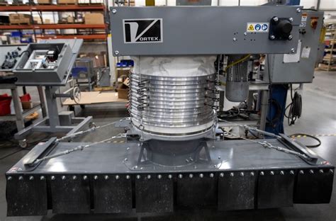 Dust Control When Loading Railcars Containing Hatches Vortex