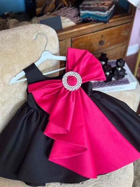 ۱۷ لباس دختر بچه برای جشن تولد شاد، زیبا و مناسب سن و تم تولد پرنسسی