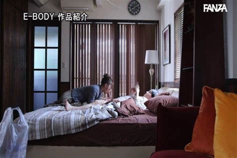 Ebwh 028 Sexするだけなら一番気持ち良い ハメたら即イッて潮吹く細くびれ巨乳の早漏女は俺の言いなり 響蓮 Post8 無料av動画