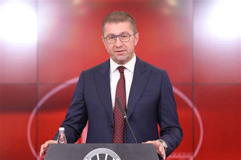 Мицкоски наскоро ќе се произнесе за предлогот на Филипче за затворена собраниска седница за