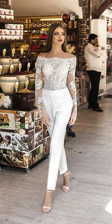 Tailleur Pantalon Femme Chic Pour Mariage La Tendance Mode Nuptiale Qui Va Cartonner En 2025
