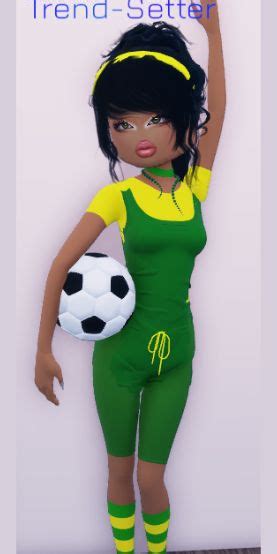 Dress To Impress Football Player In 2024 Dress To Impress Royal Outfits Soccer Outfit