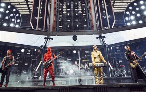 Watch Two Of Rammstein Kiss On Stage In Russia In Protest Against