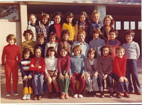 Photo De Classe Ce2 De 1974 Ecole Romain Rolland Copains Davant
