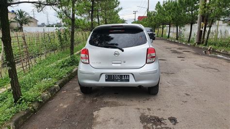 dp 8 juta nissan march 2012 manual mobil bekas 905574267