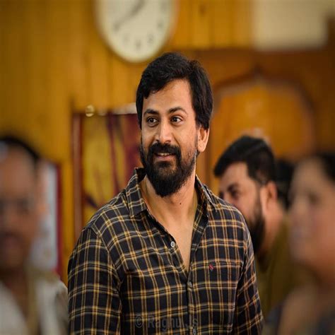 Actor Dhananjay ಡಾಲಿ ಧನಂಜಯ್ ಮದುವೆಯಾಗೋ ಹುಡುಗಿ ಹೀಗಿರಬೇಕಂತೆ News18 ಕನ್ನಡ