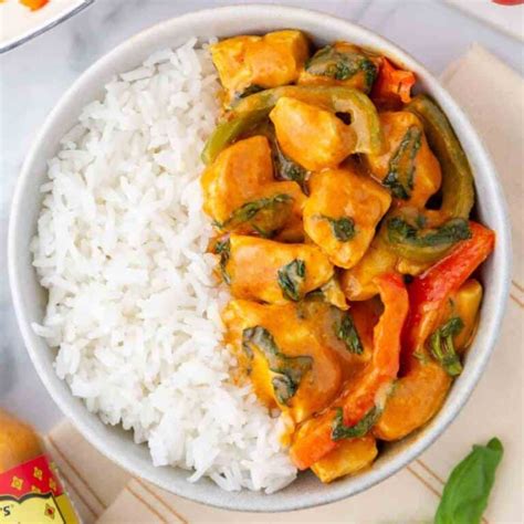 Easy Trader Joes Red Curry Chicken