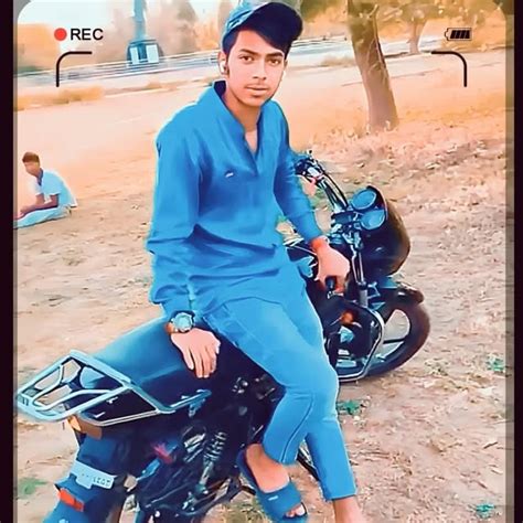 ꧁ঔৣ☠𝘙𝘰𝘩𝘢𝘯 𝘱𝘢𝘯𝘥𝘪𝘵☠︎ঔৣ꧂ Rohangoswami857 • Threads Say More