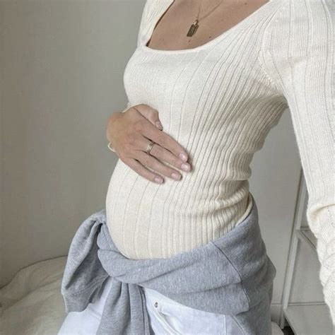 Aoife Molloy Aesthetic Maternity Clothes Inspo Cute Maternity