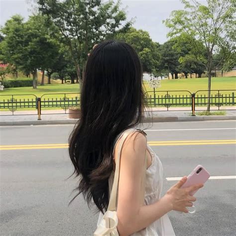 내향인은 사업에 불리하다‘ 사업 그거 인싸들이나 하는거지 내가 어떻게해 하고 시작도 안 하는 사람들 많지 그거 알아 내향인도 혼자서 조용히 돈 잘 벌 수 있는