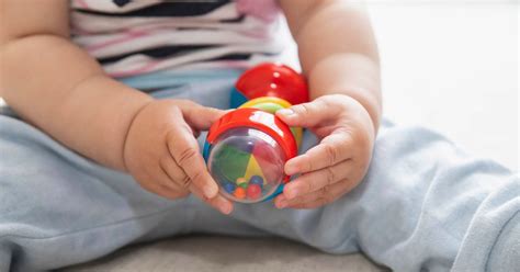 Ex Educadora De Infância Condenada Por Ter Batido Em Bebés Expresso