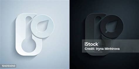 종이 컷 기상 온도계는 회색과 검은색 배경에 격리된 열과 차가운 아이콘을 측정합니다 덥거나 추운 날씨를 보여주는 온도계 장비 종이 아트 스타일 벡터 0명에 대한 스톡 벡터