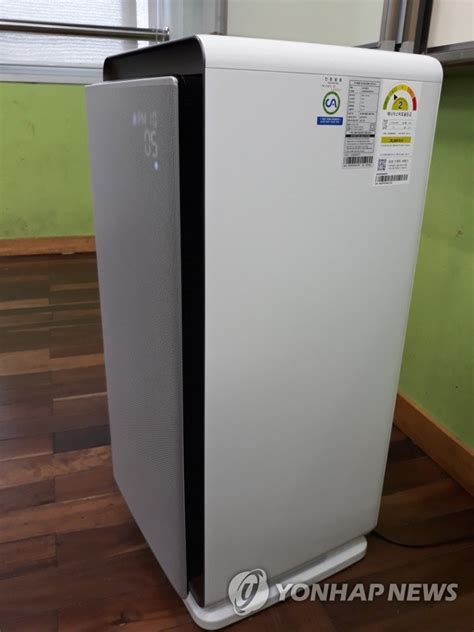 충남 학교에 설치된 공기청정기